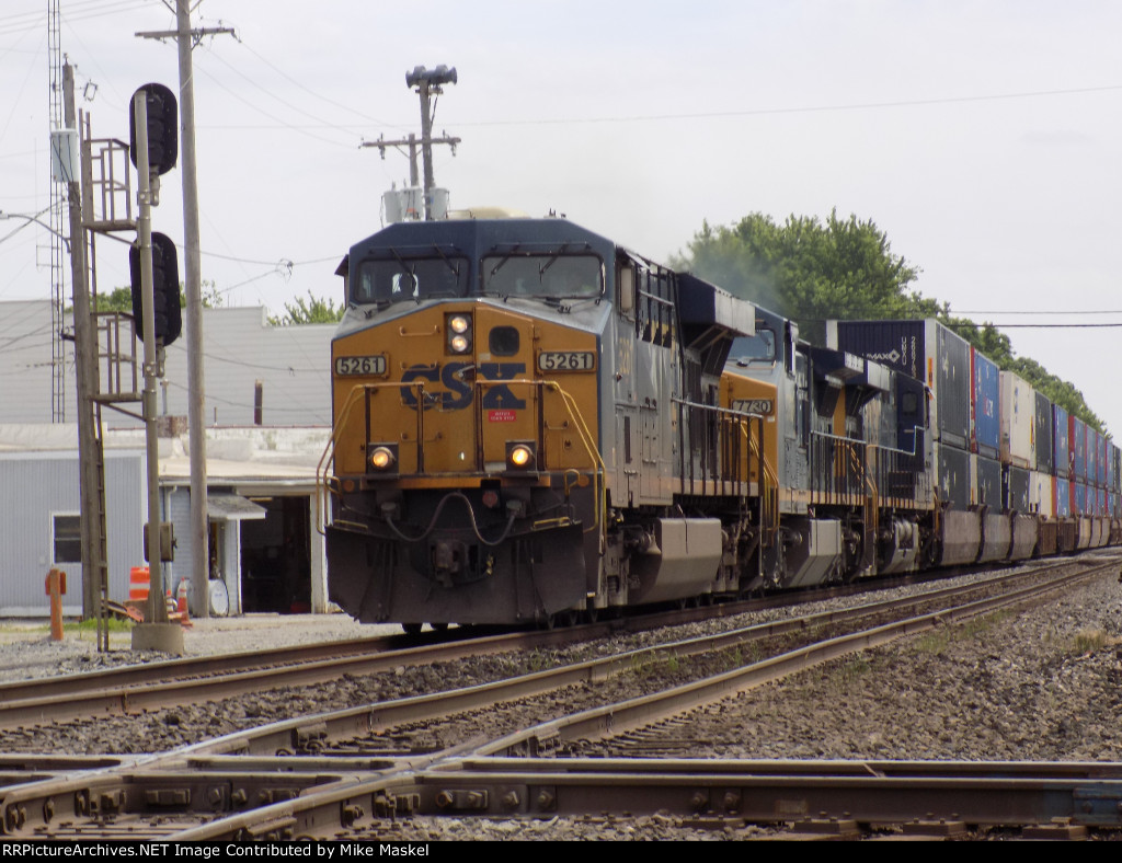 CSX 5261
